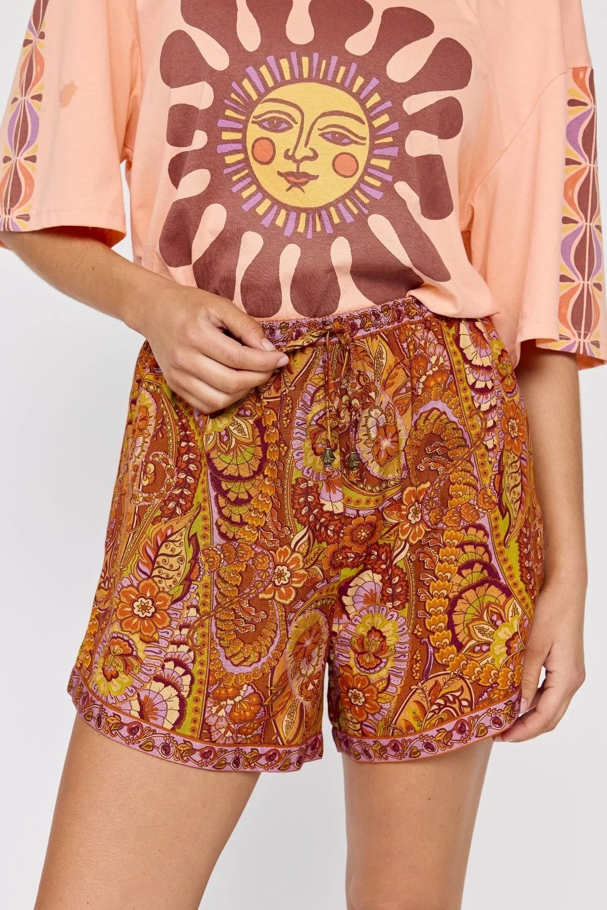 Nine Lives Bazaar | Sandy Shorts - Wild Honey