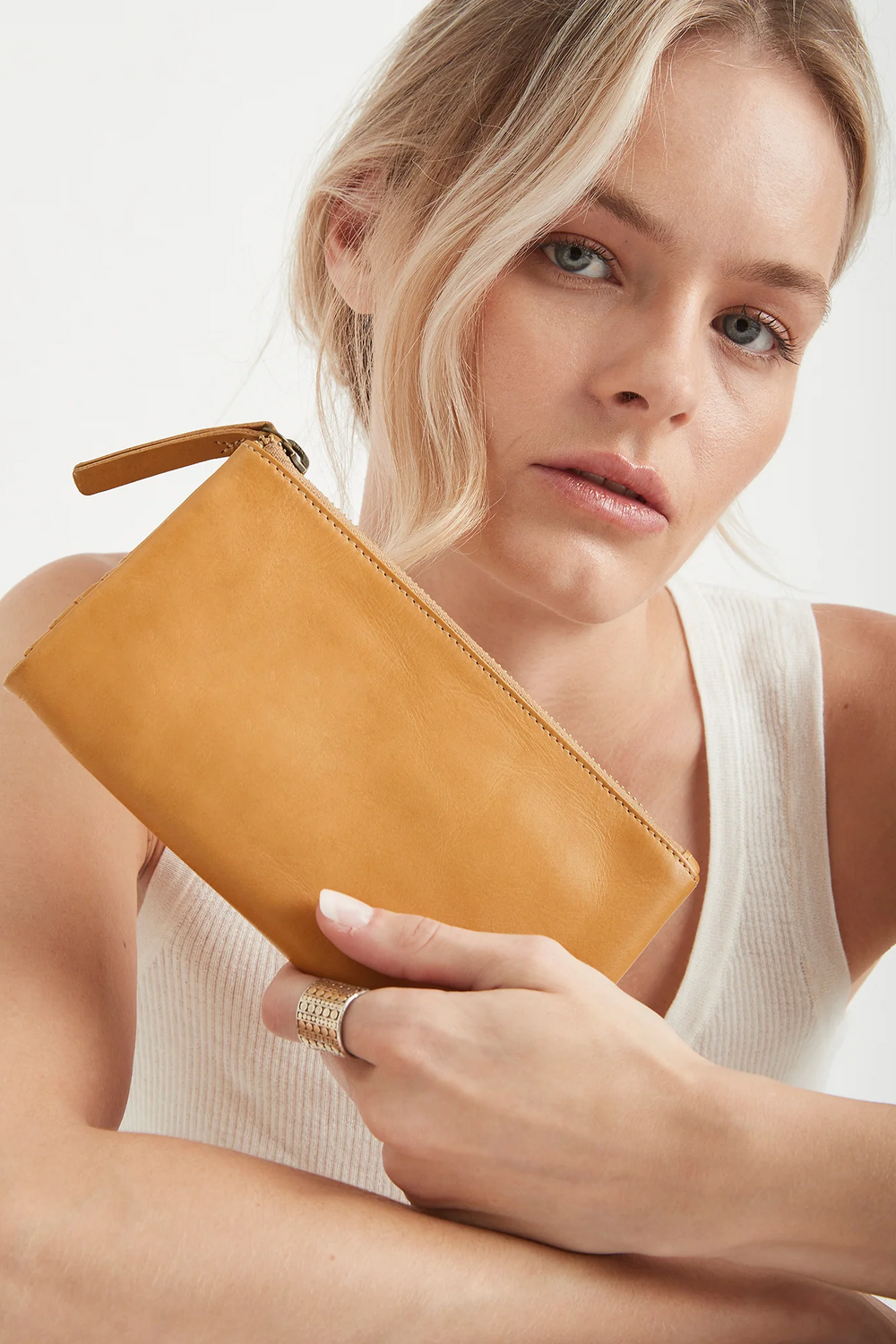 Juju & Co Capri Wallet Large Tan